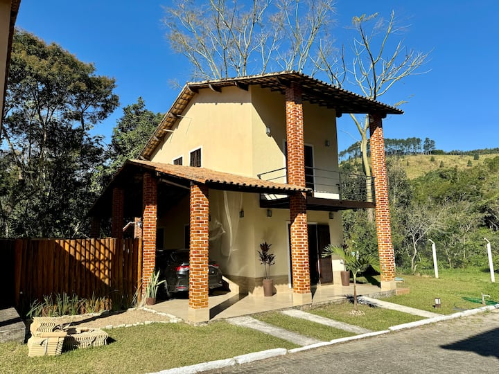 Chalé Itatiaia, 10 Minutos De Penedo , 3 M Parque - Itatiaia
