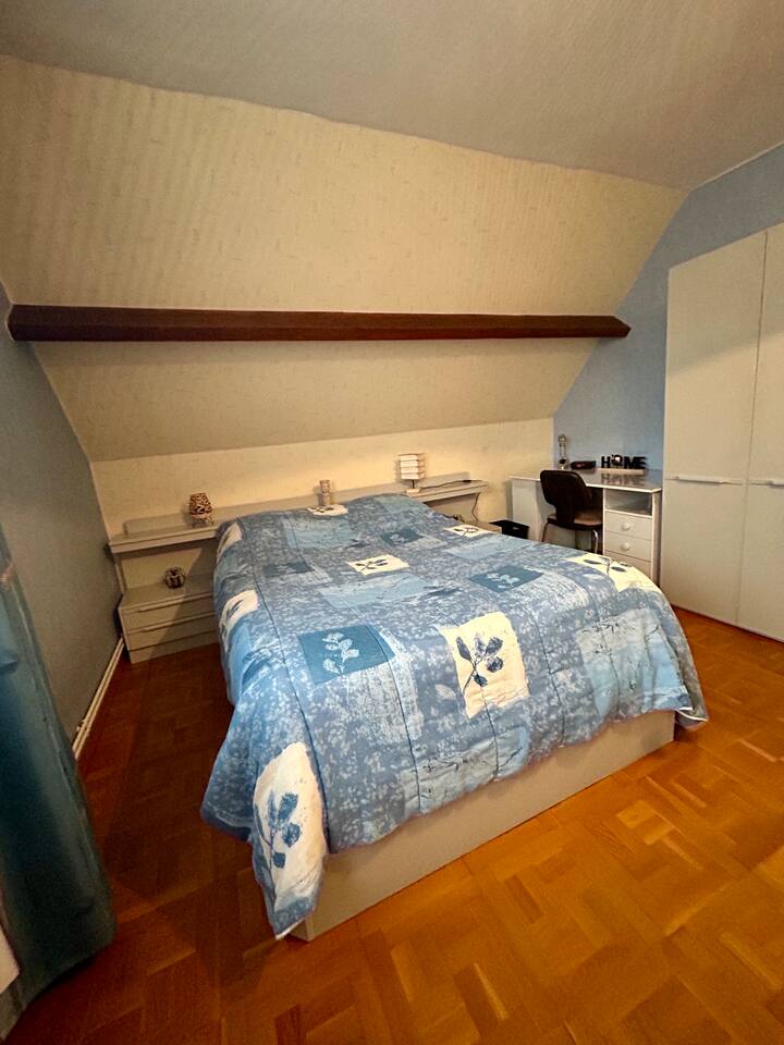 Chambre Privée Dans Une Maison Individuelle - Saint-Amand-les-Eaux
