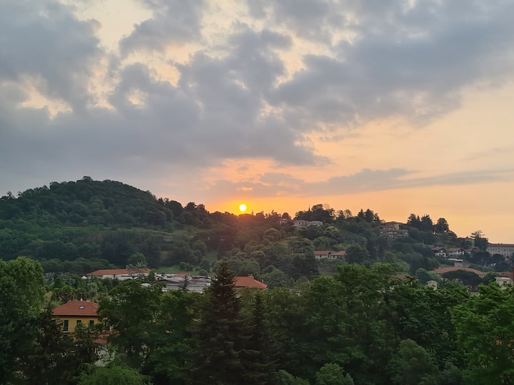 La Casa Di Mady – Attico Vista Colline E Monviso - Piscina