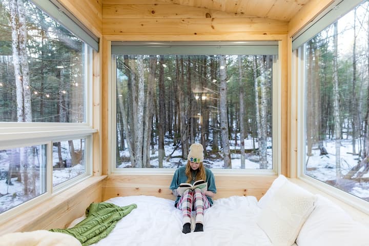 Luxury Tiny Home Getaway - New Hampshire (State)
