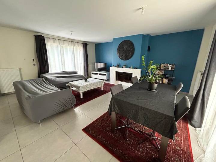 Maison Spacieuse & Paisible : 135 M² De Confort - Savigny-le-Temple