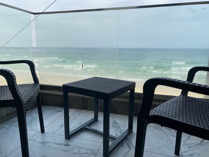 L’écho Des Vagues
Joli Appt Avec Vue Sur La Mer - Dakar