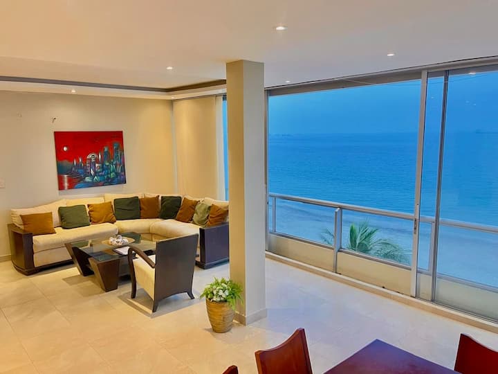 Beachfront Apartment With Oceanfront View - La Libertad