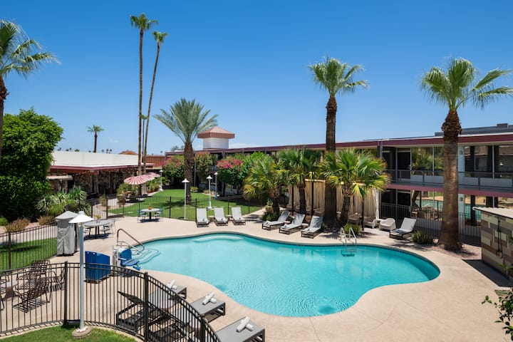 A Hidden Gem Boutique Hotel In Scottsdale - Tempe, AZ