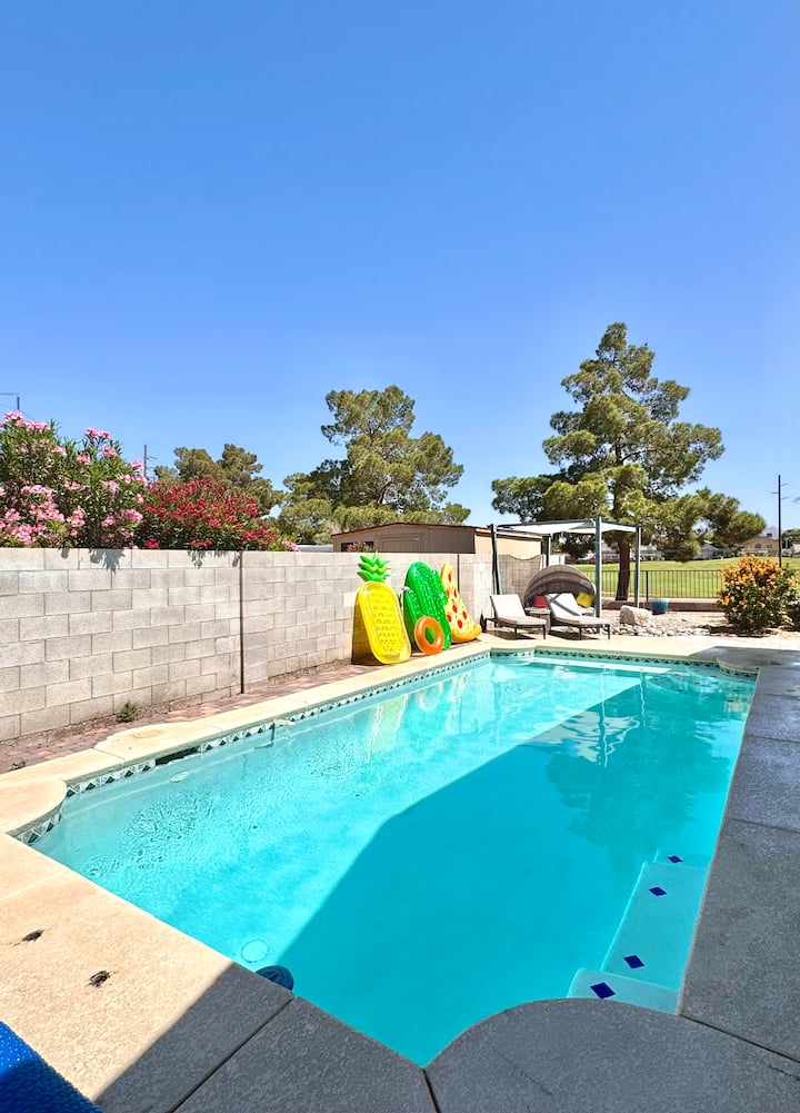 Fun Pool 3bed Room Golf Course 8 Miles To Strip - Boulder Station Hotel and Casino