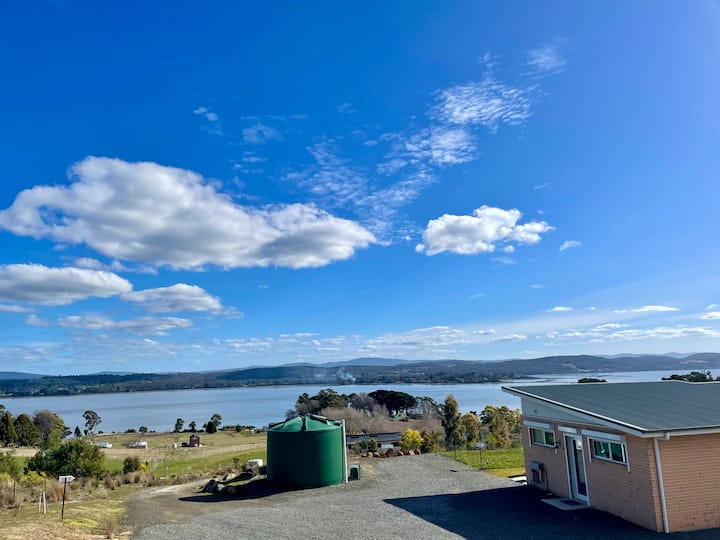 Tamar River View Retreat - Tamar Valley
