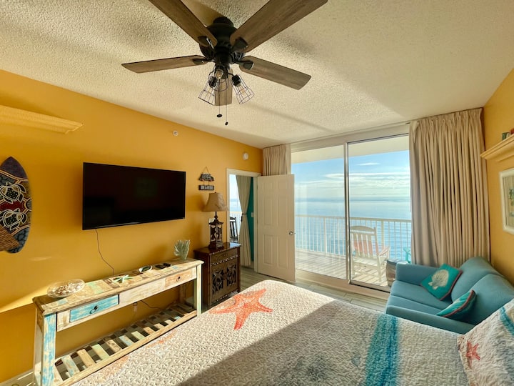 Beach View, Movie Room, 5 Pools, Hot Tubs, Food - Panama City Beach, FL