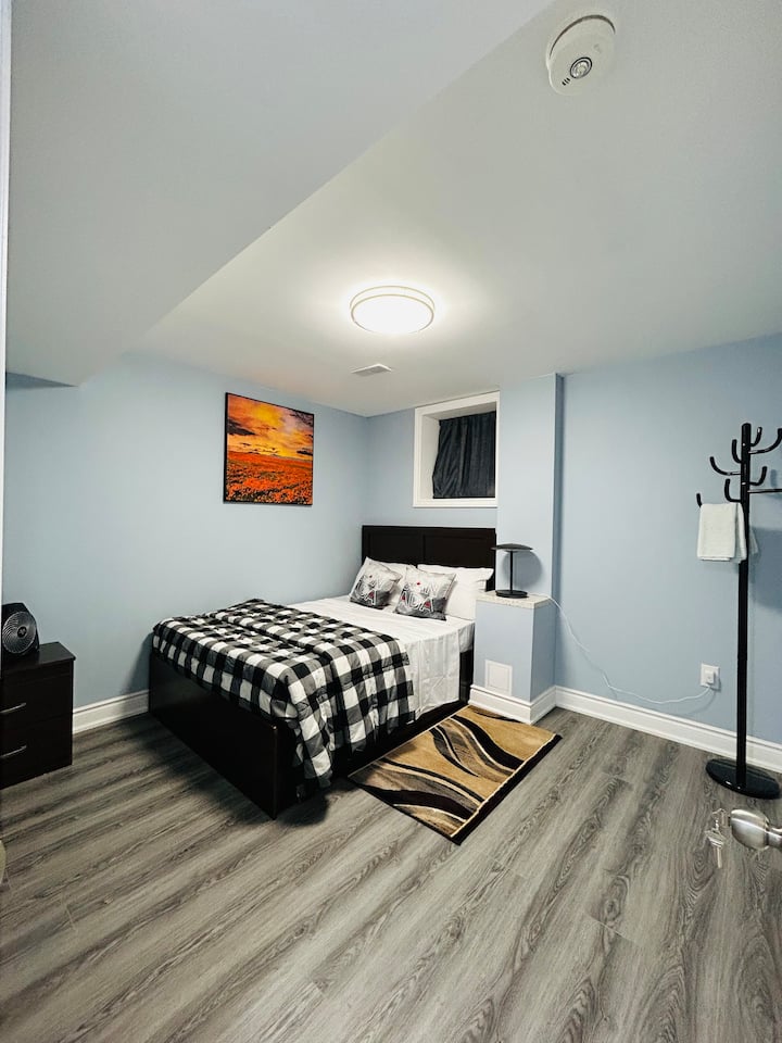 Private 2 Bedroom 2 Washroom Apartment - Brampton