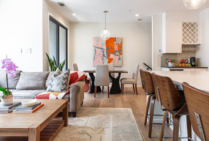 Lower Greenville Gallery House - Dallas