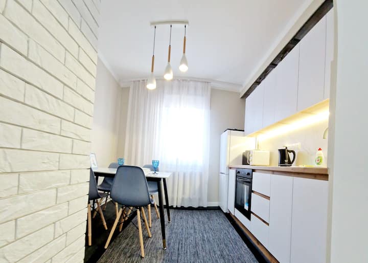 Two Bedrooms Apart On Ismail Str - Kisinov