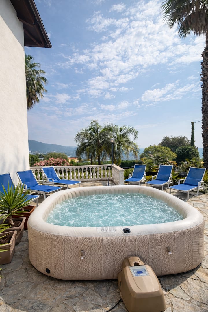 Charmante Villa 220mq Vue Sur La Mer Avec Jacuzzi - Sanremo