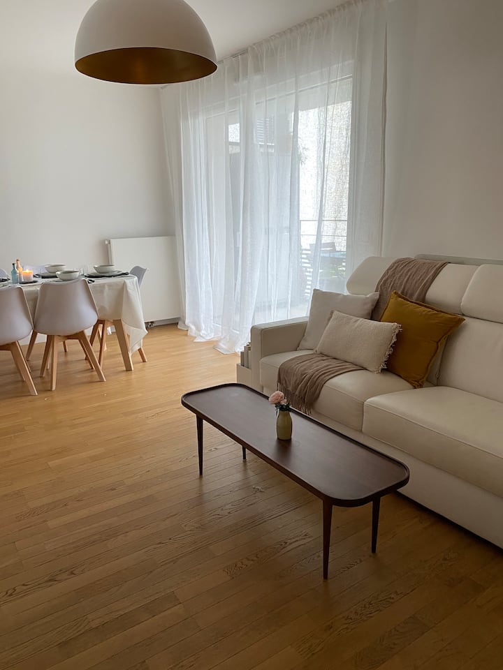 Cosy Appartement Avec Terrasse 10min De St Lazare - Asnières-sur-Seine