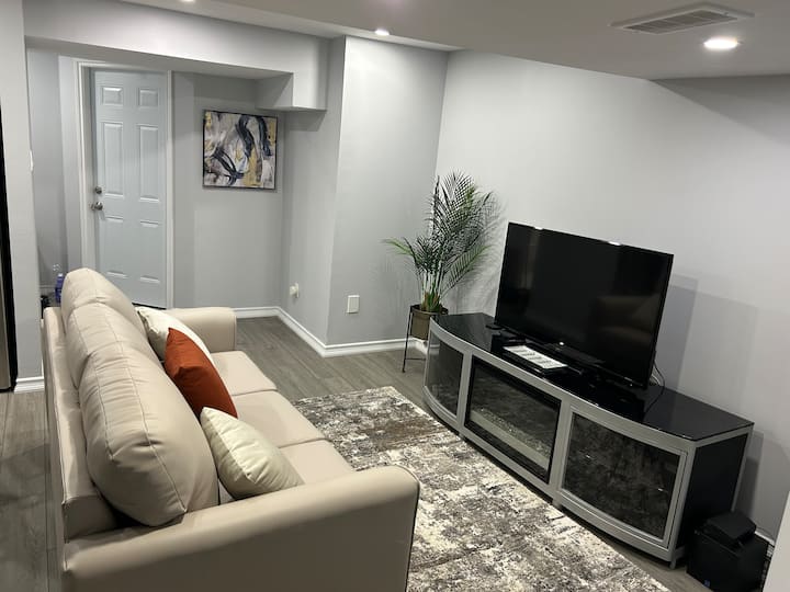 Cozy Private One Bedroom In Ajax - Pickering