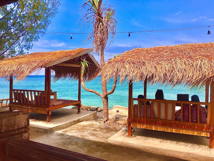 Seaside Bungalow Bed & Breakfast - Gili Islands