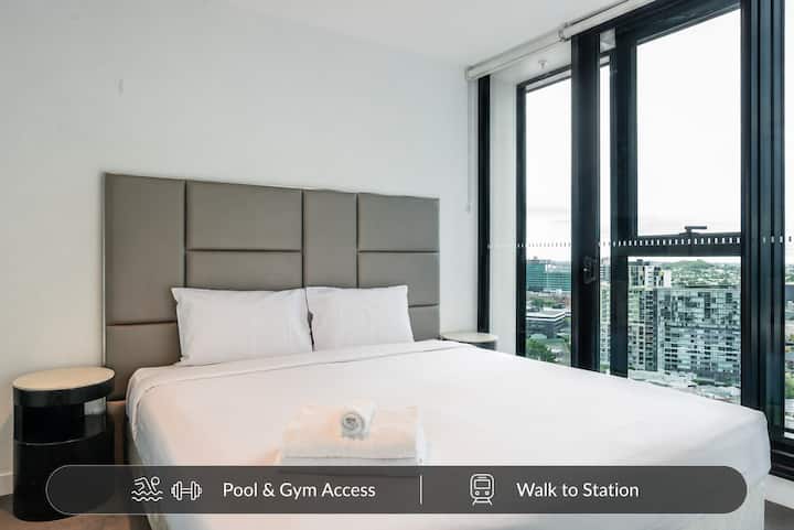 1br Apt | Walk To Dining & Station + Pool - Brisbane