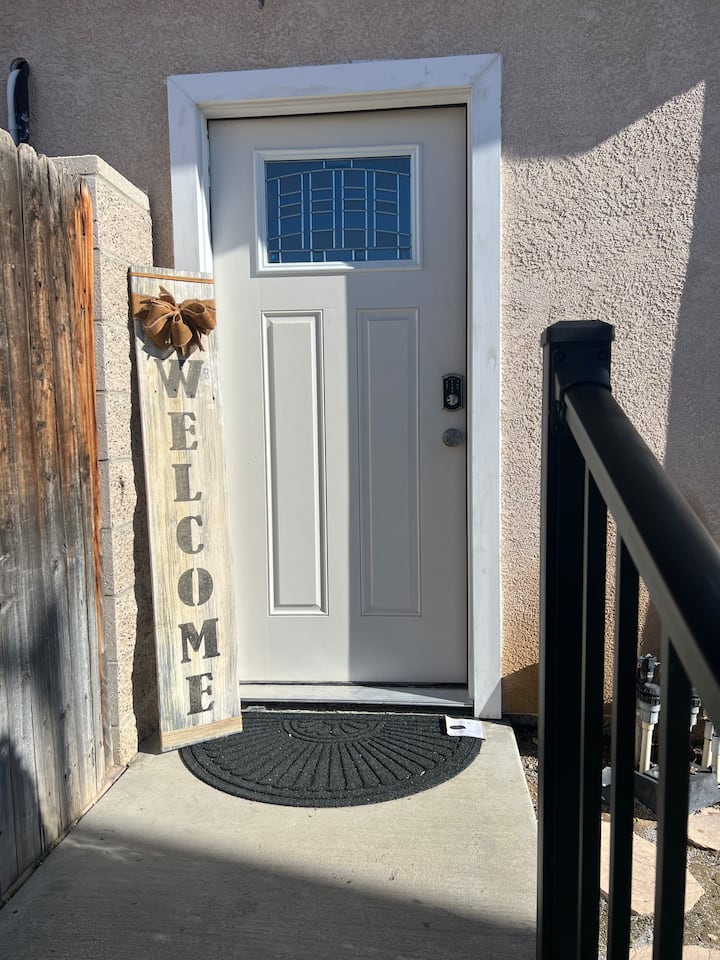 Southwales Chomfort - Bakersfield, CA