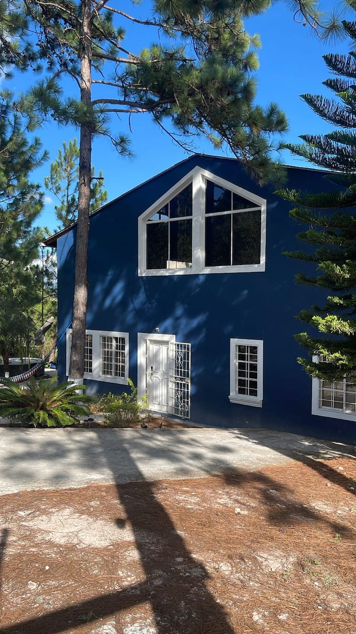 Casa De Campo Villa Los Pinos - Honduras