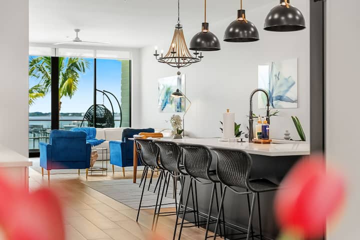 3bd/3br New Condo, Pool, Hot Tub, Beach Access - メルボルン, FL