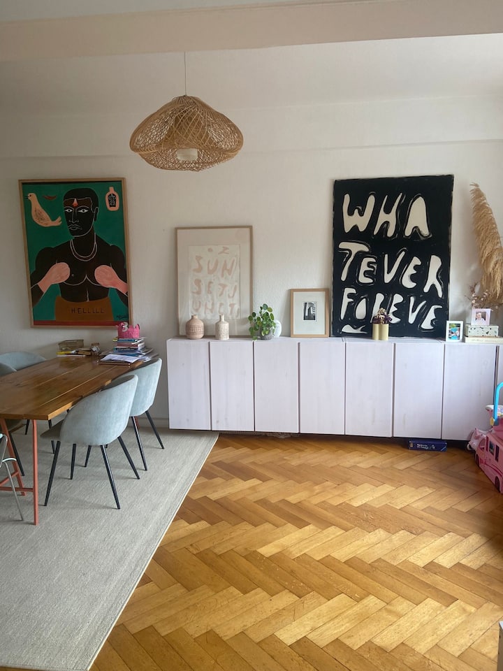 Große & Sonnige Wohnung - Cologne