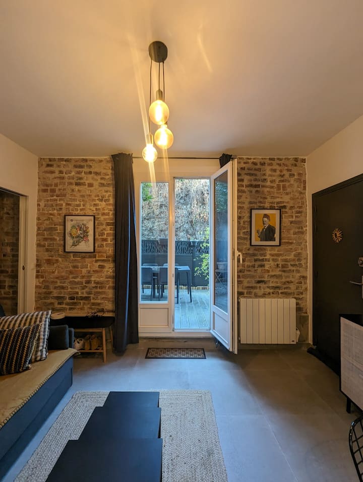 Apartment With Terrace For 2 To 4 People - ibis Styles Paris Boulogne Marcel Sembat