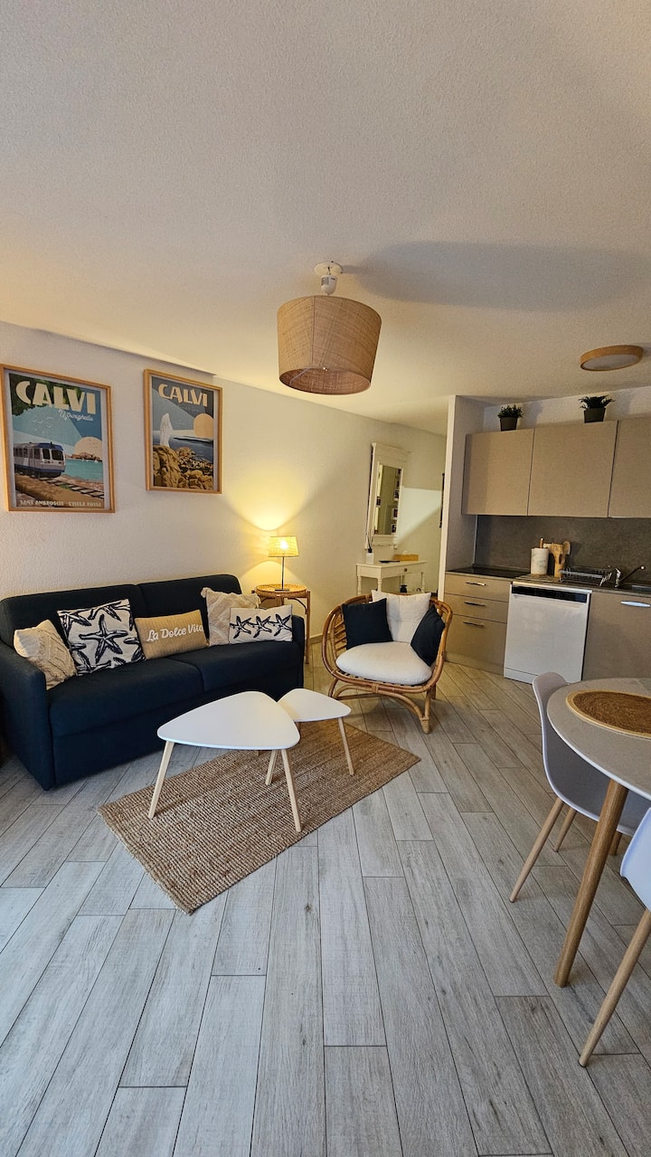 Santa-casa-maria
Appartement Centre Calvi - Calvi