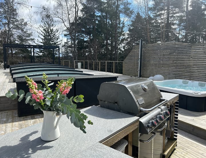 Villa Med Pool I ÖJersjö Nära Göteborg - Göteborg