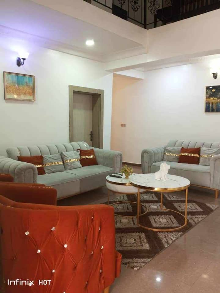 Realms Luxury Apartments - Abuja