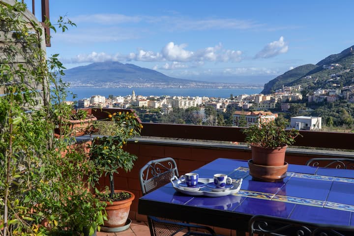 Casa Vista Mare Ben Collegata Alle Spiagge - Vico Equense
