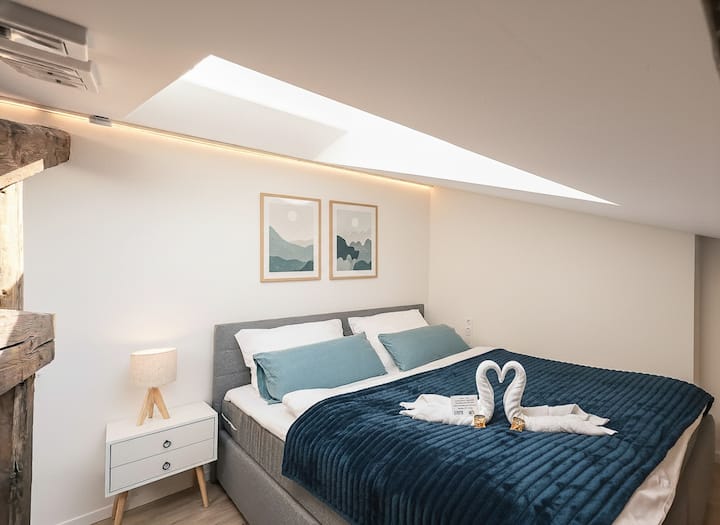 Crest: Riverside Loft With Parking-balcony-ac - Passau