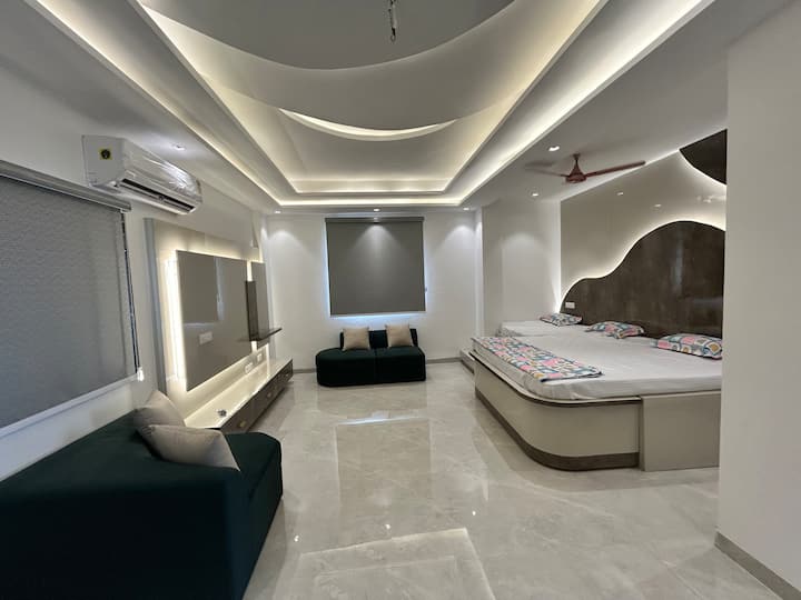 Luxury Penthouse|2br|terrace|ganga View|parking| - Narendra Nagar