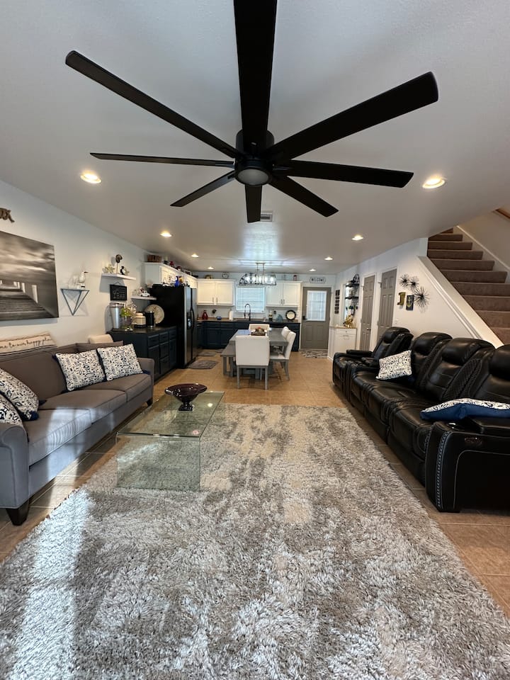 The Mermaid Grand Lake Townhouse Sleeps 7 - Disney, OK