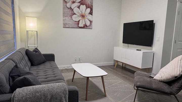 Heartland Stays - Brand New 3 Bed Room Cozy Home - コクラン