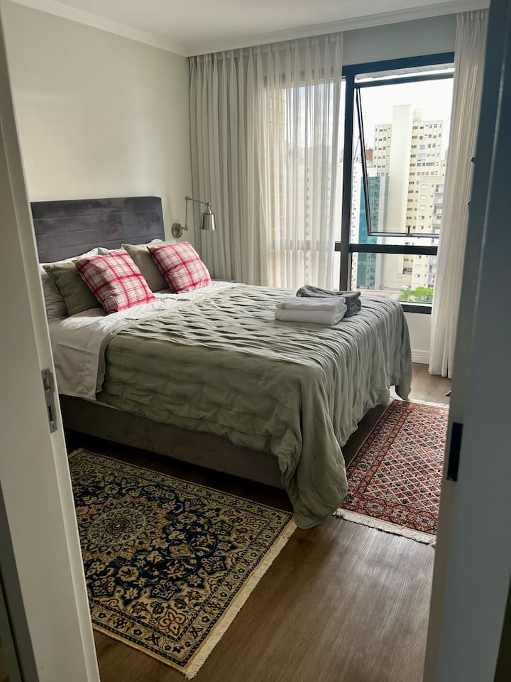 Apartamento Amplo, Completo E Muito Bem Localizado - Pinheiros