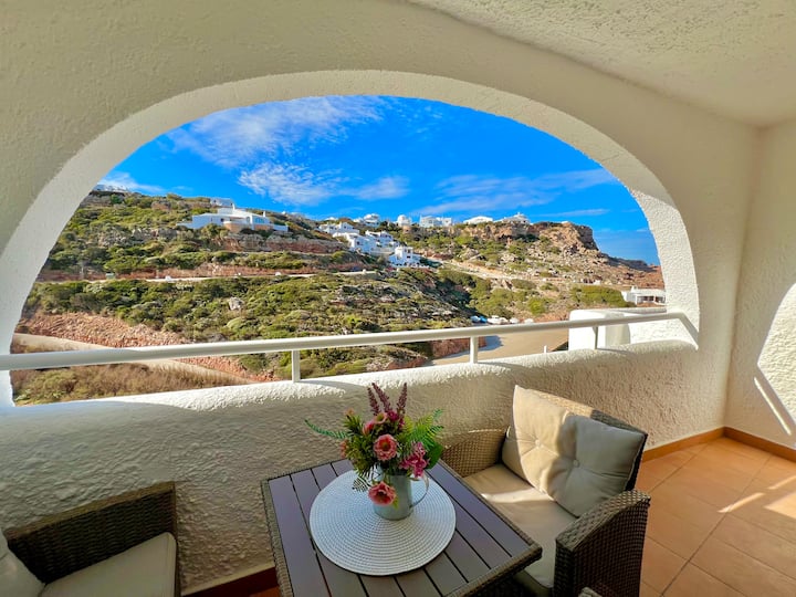 Bord De Mer Cala Morell • Piscine & Vue • Mensuel - Menorca