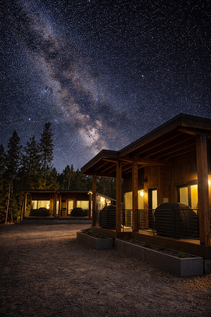 New Mountain Modern Cabin (Unit 1) - 아일랜드 파크