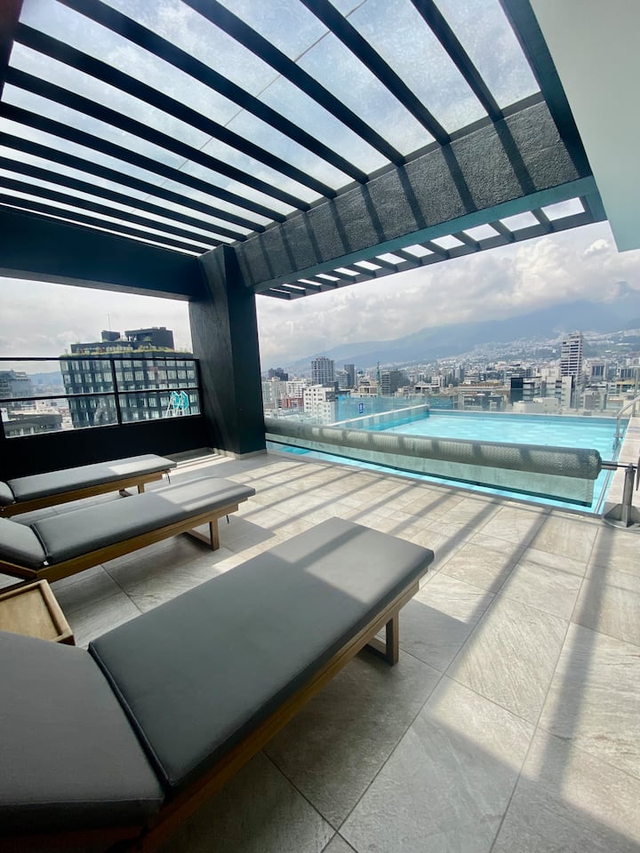 Suite With Pool - Quito