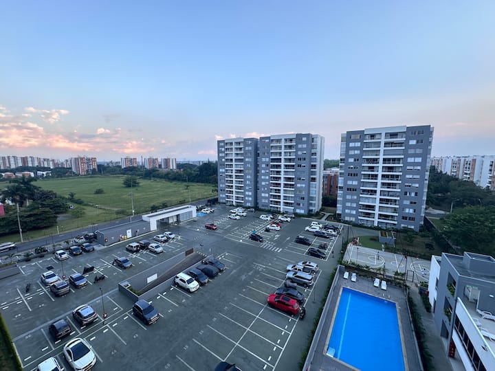 Lujoso Y Acogedor Apartamento - Cali