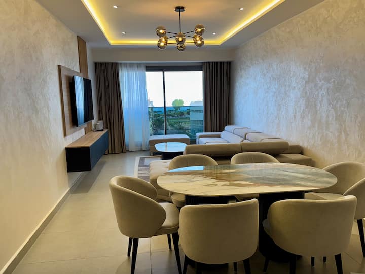 Séjour Idéal Moderne Sécurisé Et Bien Placé - Oran