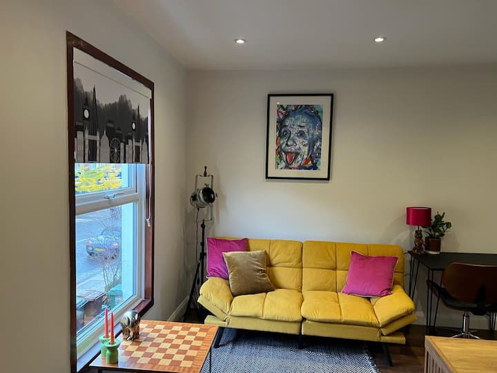 Central 1 Bedroom Flat With Free Parking On Site - Harpenden