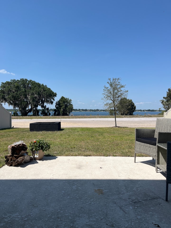 Lake Escape - Winter Haven