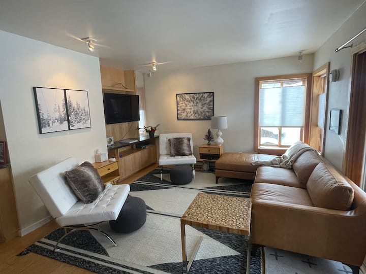 Getaway In Heart Of Village - Snowmass Village, CO