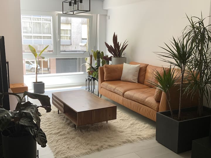 Moderno Piso Con Dos Salones En Santiago Centro - Santiago de Compostela