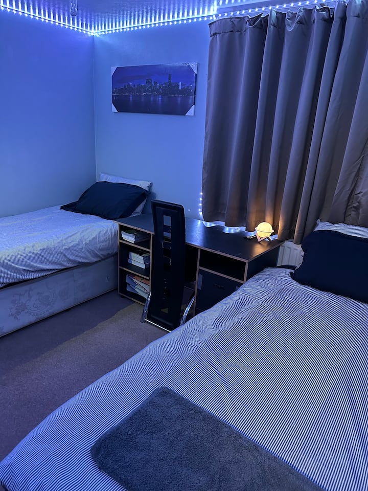 London Gateway Get-away - Hounslow