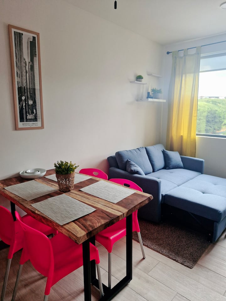 Apart. Piso 8. Cerca La Sabana. Poll + Parking - San José