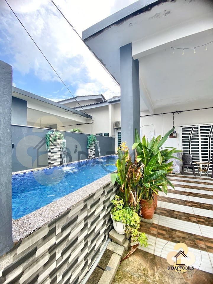D’daffodil Hs With Private Pool - Kuantan