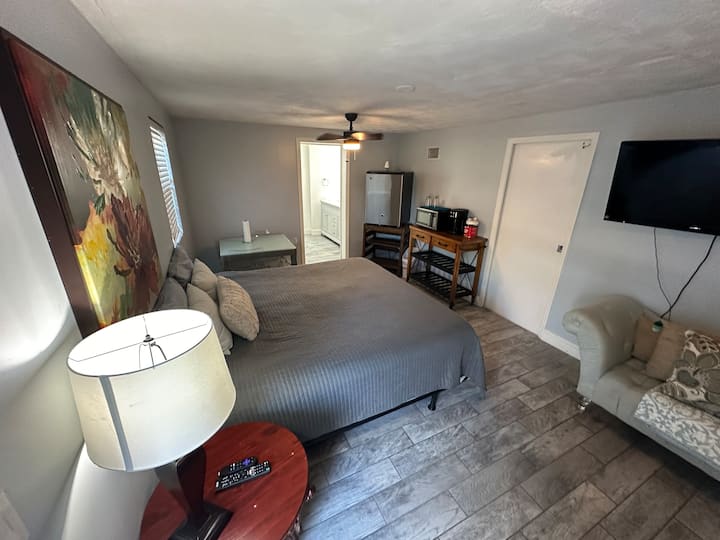 The Studio - Atlantic Beach, FL