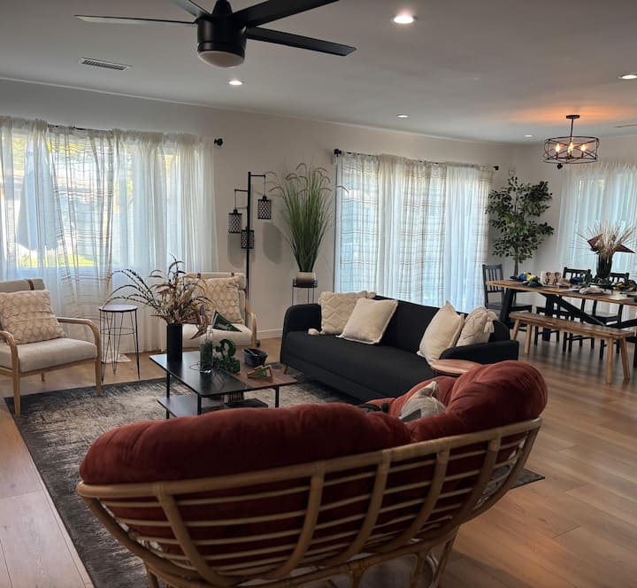 Stunning Home Near Lax & Sofi - Inglewood, CA