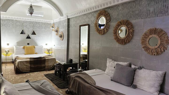 Chambre Supérieure Privée + Petit Déjeuner Gratuit - Marrakech