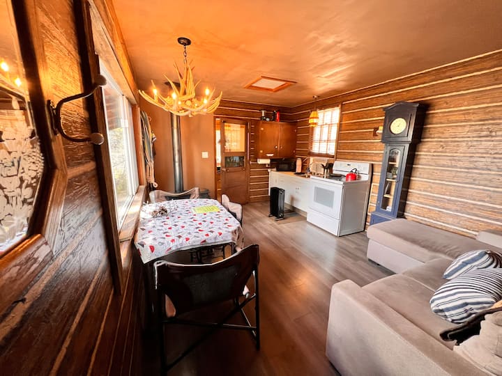 Zion Pines Cabin - Rustic Getaway - Zion National Park