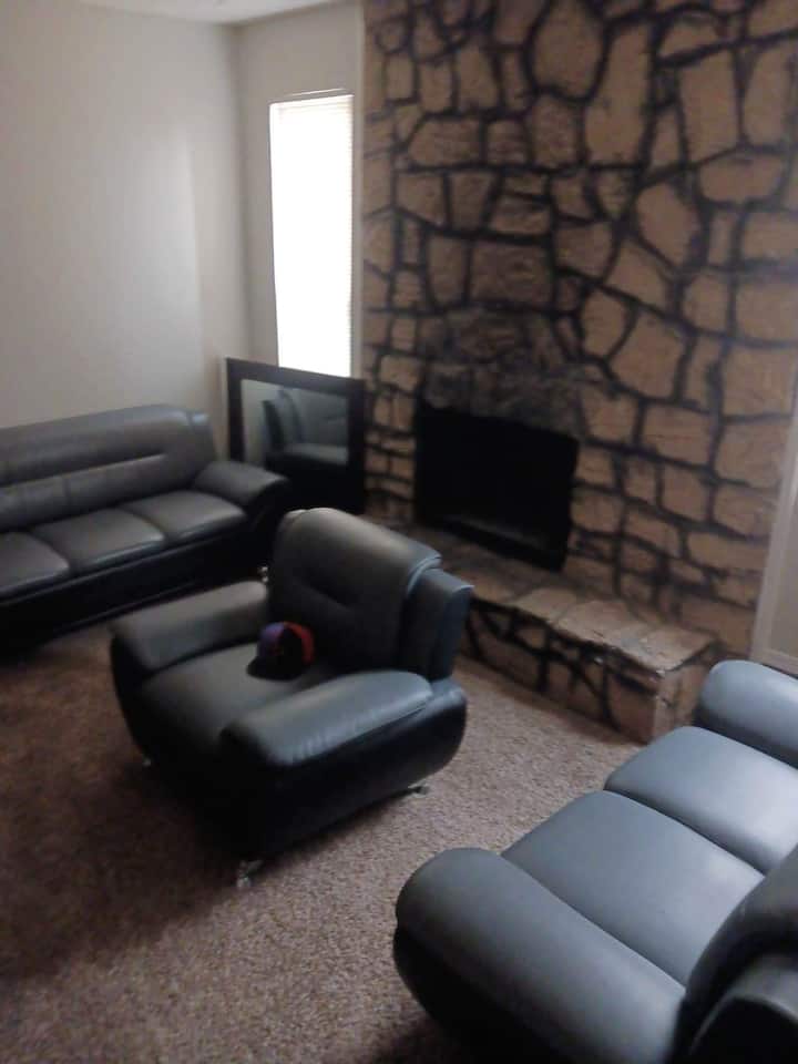 Numbers Luxury Rentals - Midwest City, OK